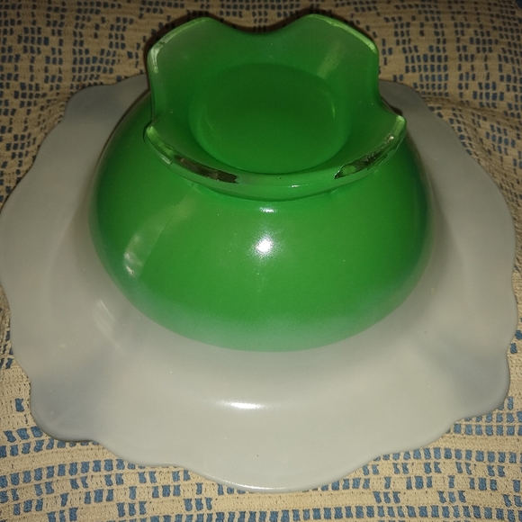 Indiana Glass | Accents | Art Deco Indiana Glass Fruit Bowl | Poshmark
